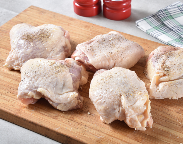 Certified Free Range Chicken Bone In Skin on Thigh Fillets 500 grams ...
